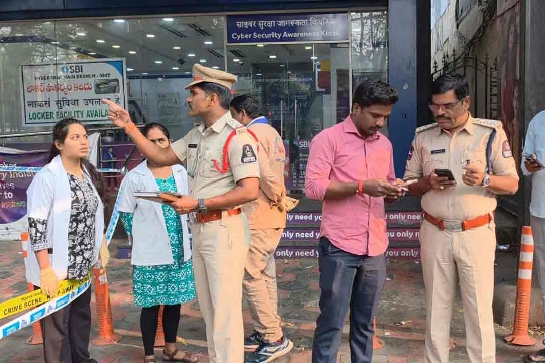 కోఠి కాల్పుల ఘటనలో వ్యాపారి మృతి.. వివరాలు వెల్లడించిన డీసీపీ శిల్పవల్లి